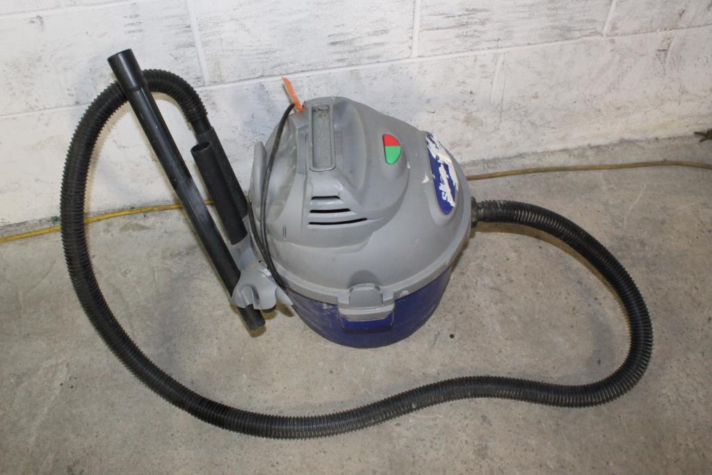 Shop Vac Work Vacuum | Property Room
