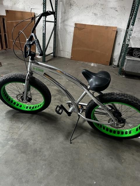 Sikk Beach Bike | Property Room