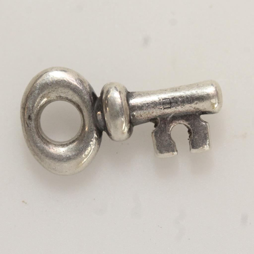 Silver 1.4g James Avery Key Charm | Property Room