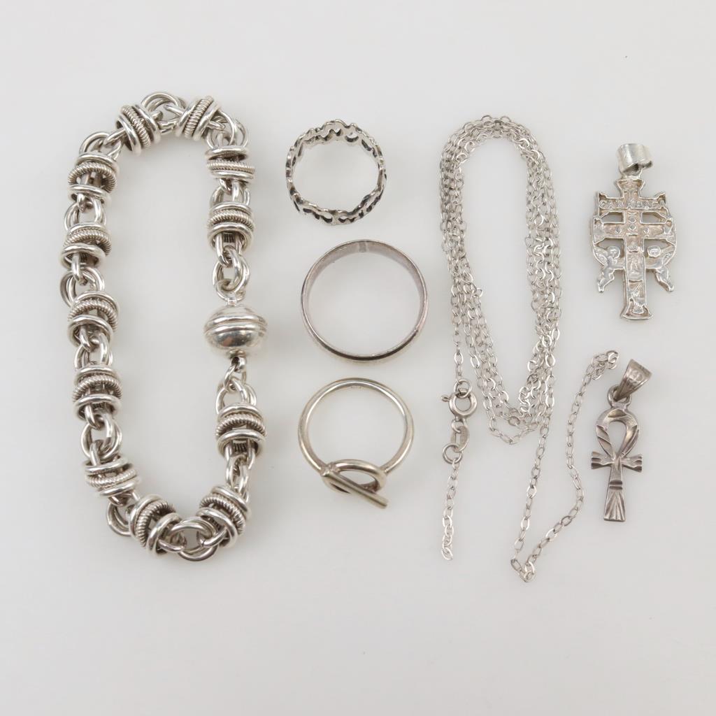 Silver Jewelry, 7 Pieces | Property Room