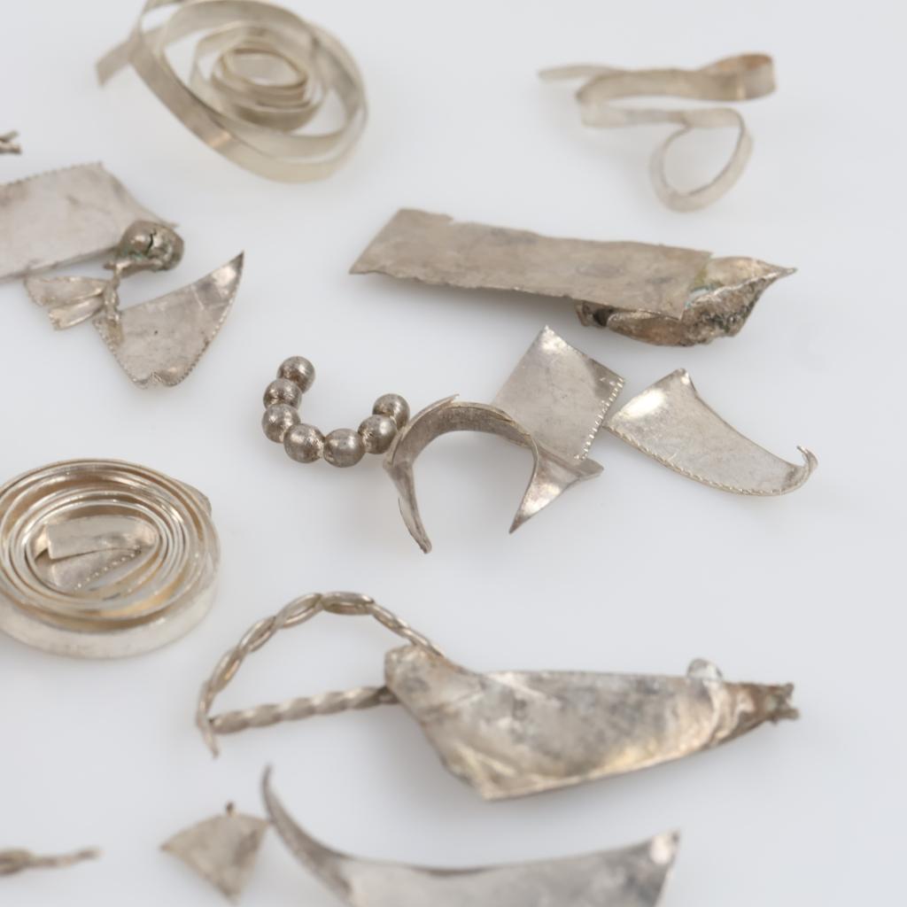 Silver Pieces, 25 Pieces | Property Room