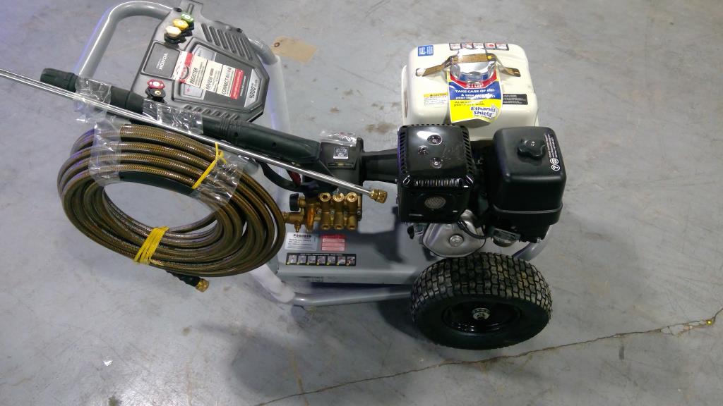 Simpson Gas Powered Pressure Washer | Property Room