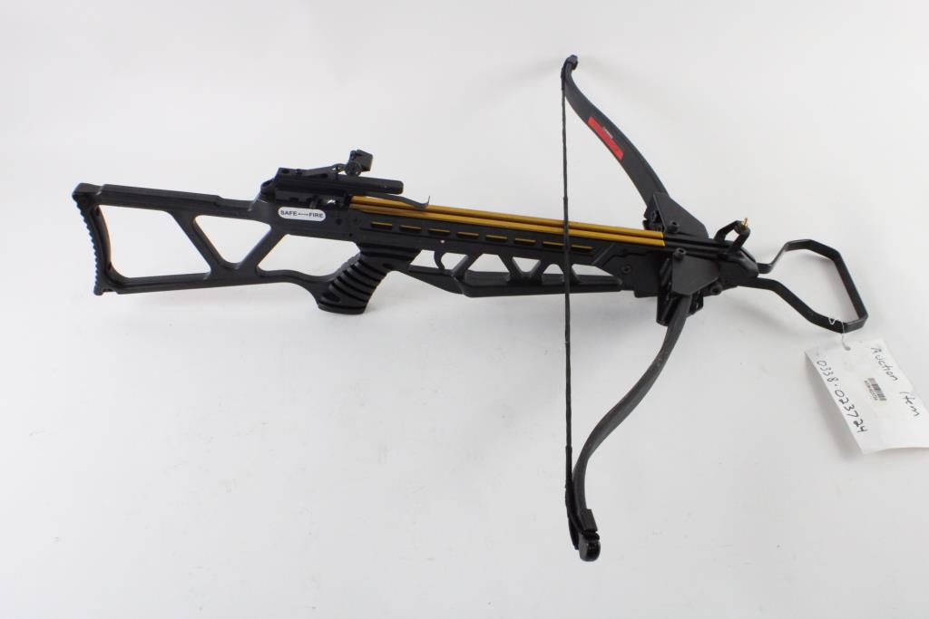 Single-string Fiberglass 33" X 31" Hunting Crossbow | Property Room