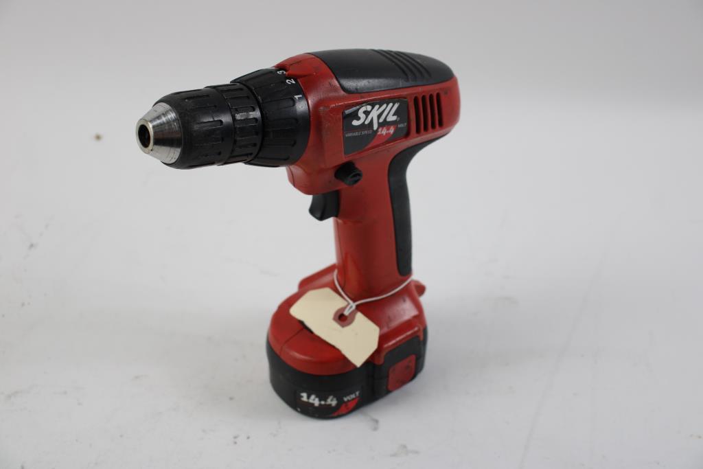 Skil Variable Speed Drill Driver, Swords, Stanley Screwdriver And More ...
