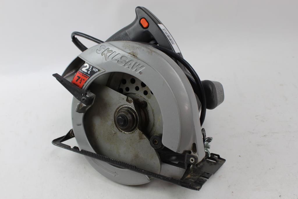 Skilsaw 7-1/4" Circular Saw | Property Room