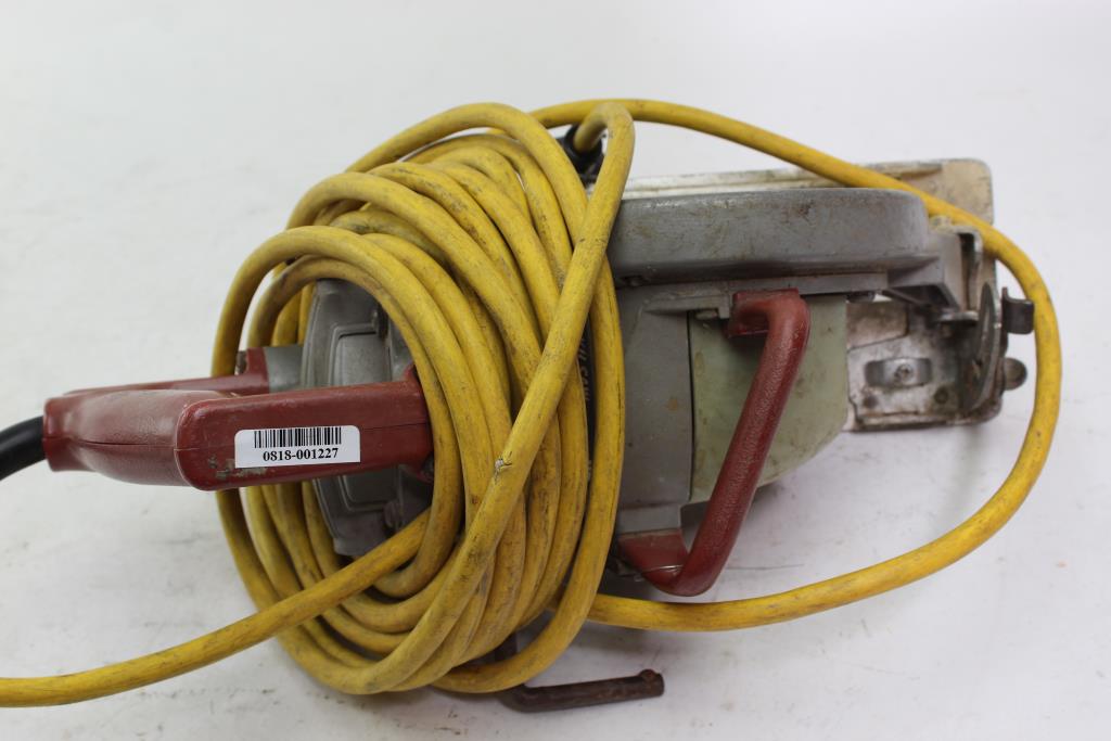 Skilsaw 7-1/4" Worm Drive Saw | Property Room