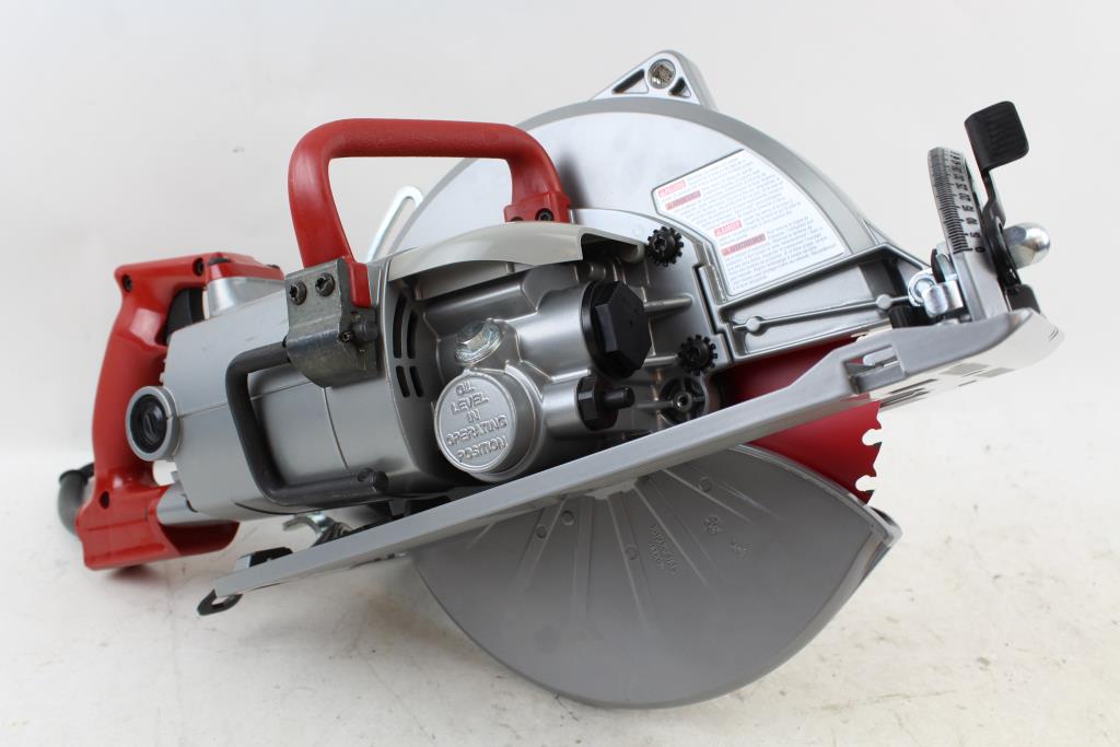 Skilsaw Sawsquatch Worm Drive Saw | Property Room