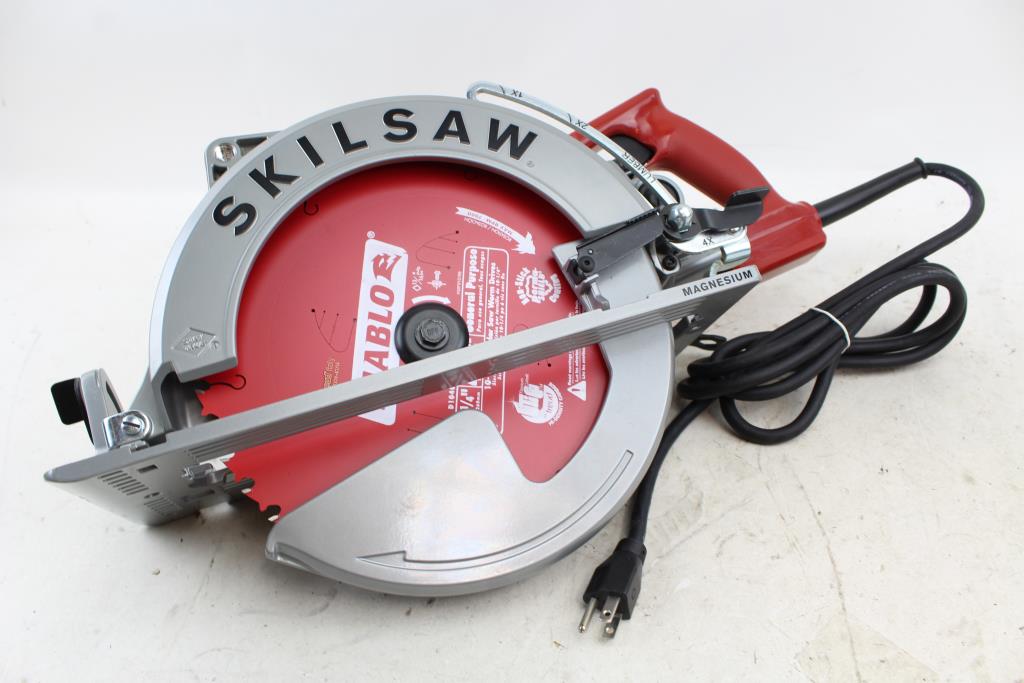 Skilsaw Sawsquatch Worm Drive Saw | Property Room