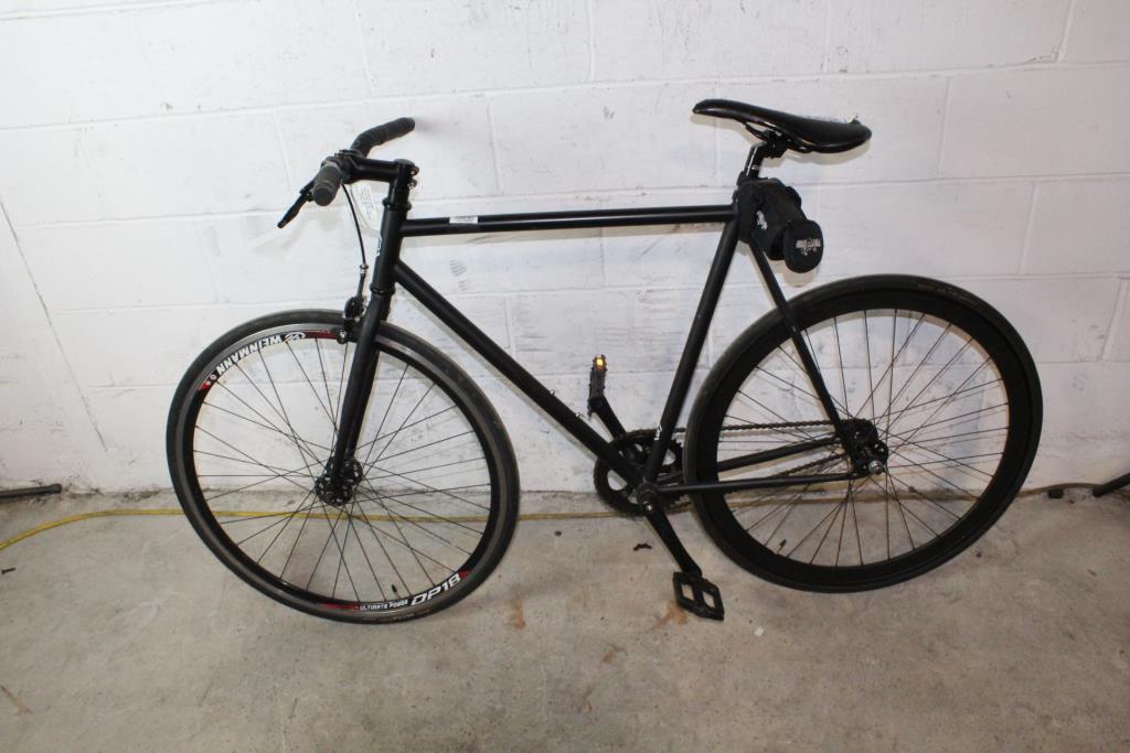 SKU Single Speed Road Bike | Property Room