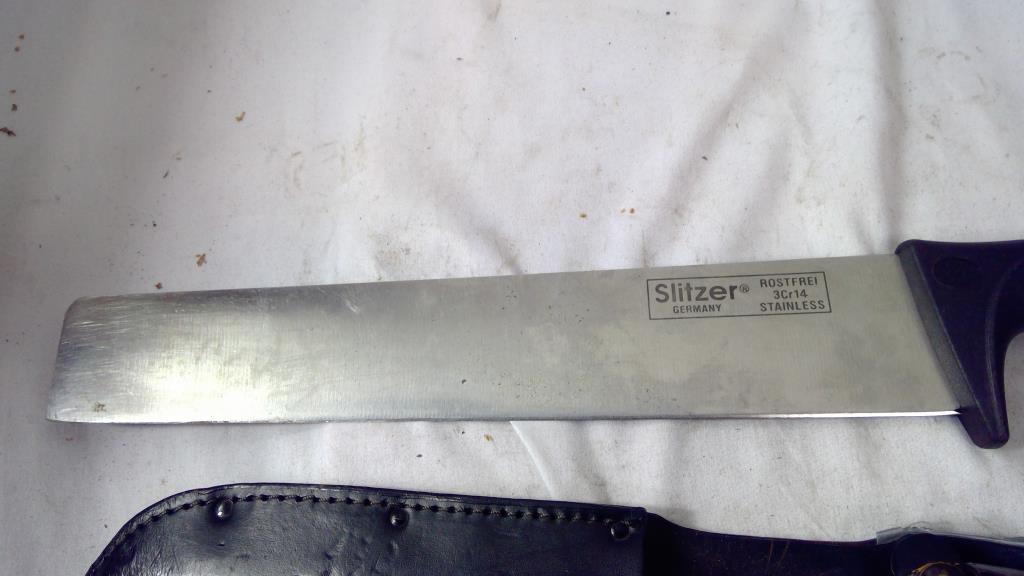 Slitzer Machete, Combat Knife, 2 Pieces | Property Room