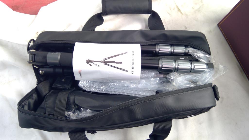 Small Rig Video Tripod, CT-180 | Property Room