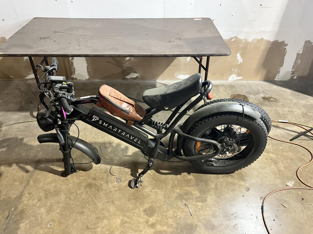 Smart Travel E-Bike | Property Room