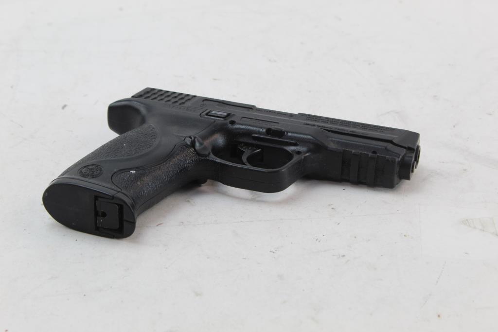 Smith & Wesson M&P 40 Airsoft Pistol | Property Room
