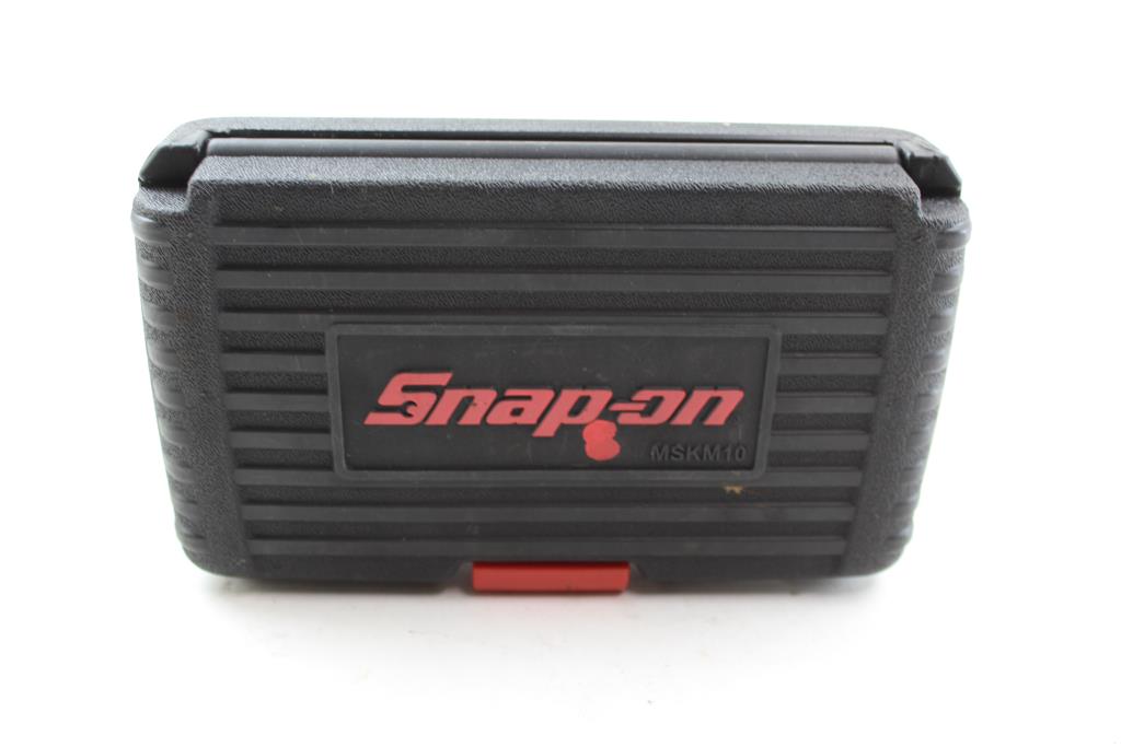 Snap-on 10 Piece Metric Stud Removal & Install Kit | Property Room