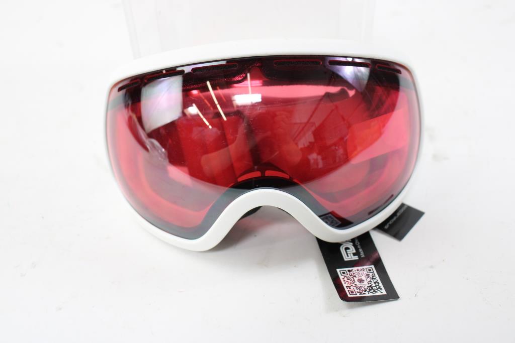 Snowledge Snow Goggles | Property Room