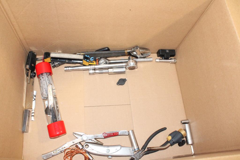 Socket Set, Tools, Kid's Toys & More, 10+ Pieces | Property Room