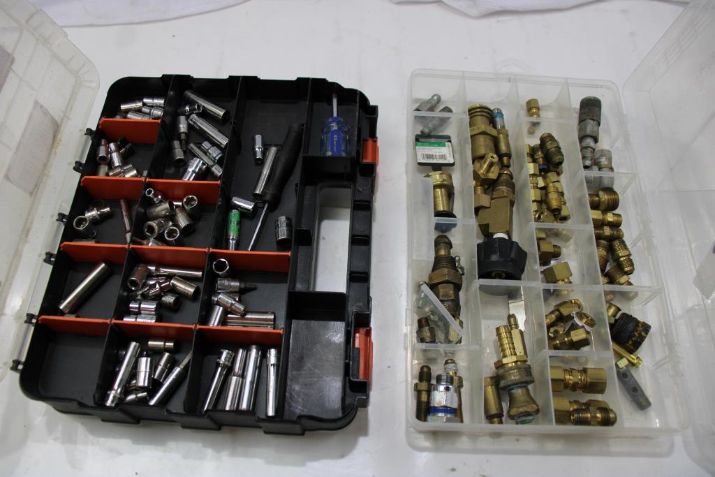 Sockets And IPA Fitting In Clear Tool Cases, 50+ Pieces | Property Room