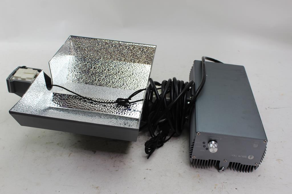 Solis Tek Digital Ballast With Reflector | Property Room