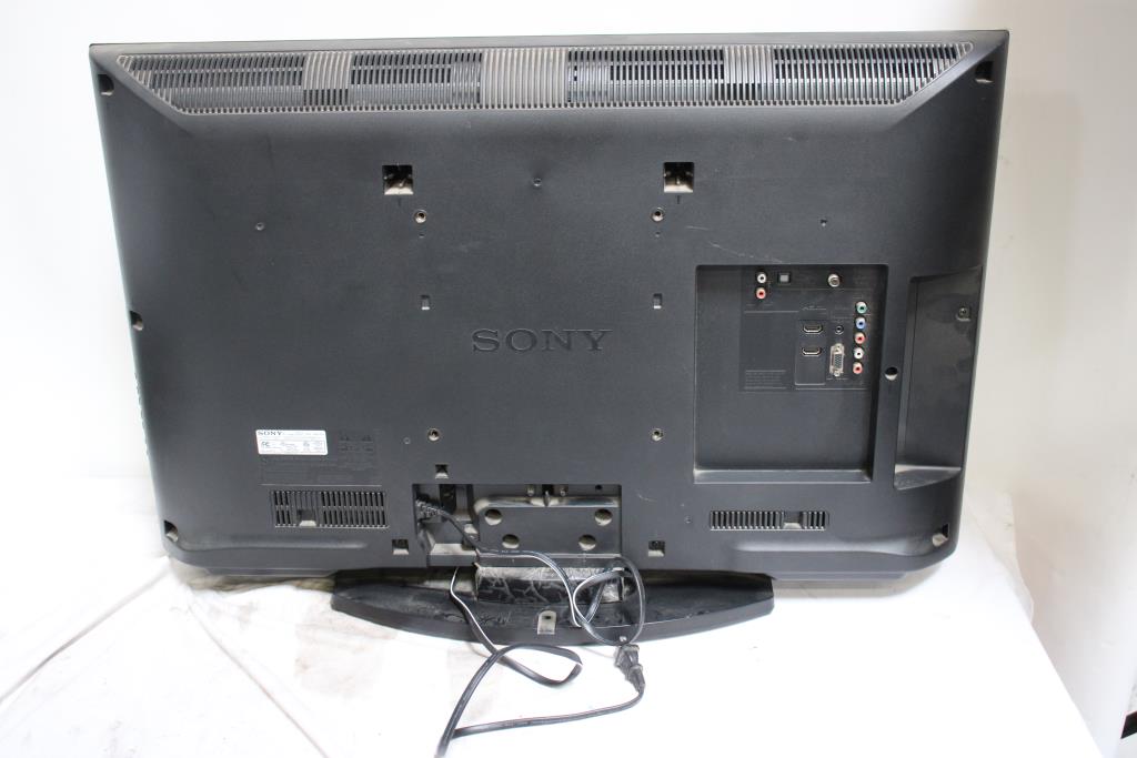 Sony 31" LCD Digital Color Television | Property Room