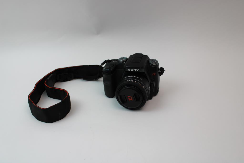 Sony Alpha 100 Digital SLR Camera | Property Room