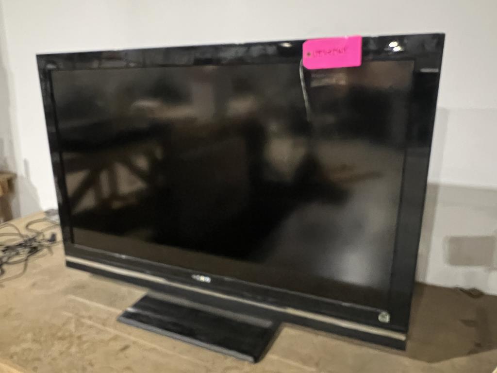 Sony Bravia 46" Flatscreen TV | Property Room