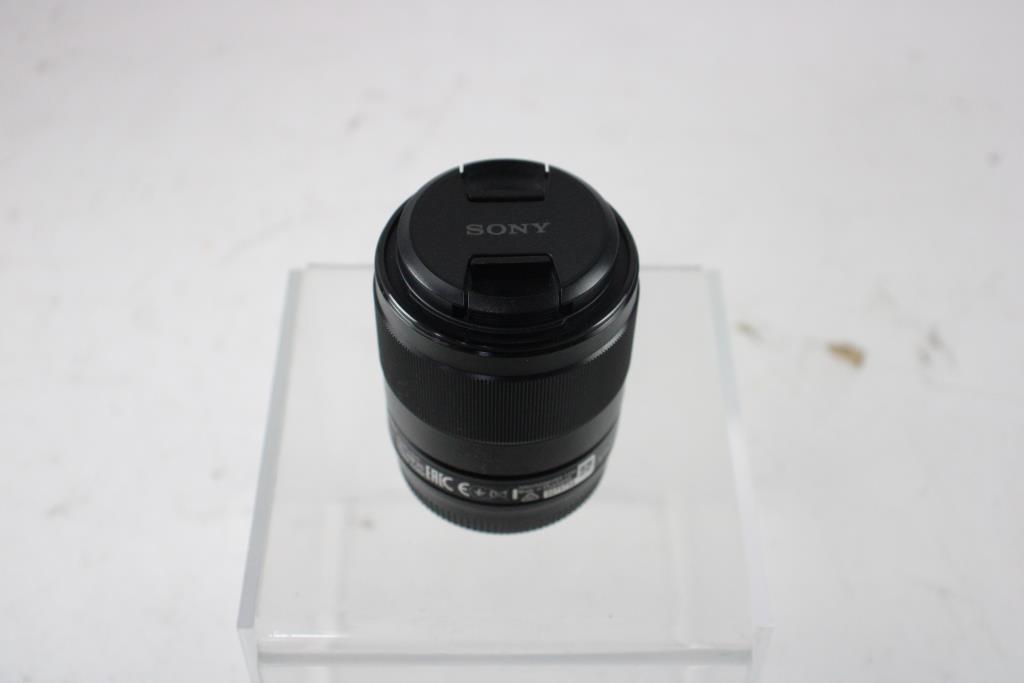 Sony Camera Lense, SEL28F20 | Property Room
