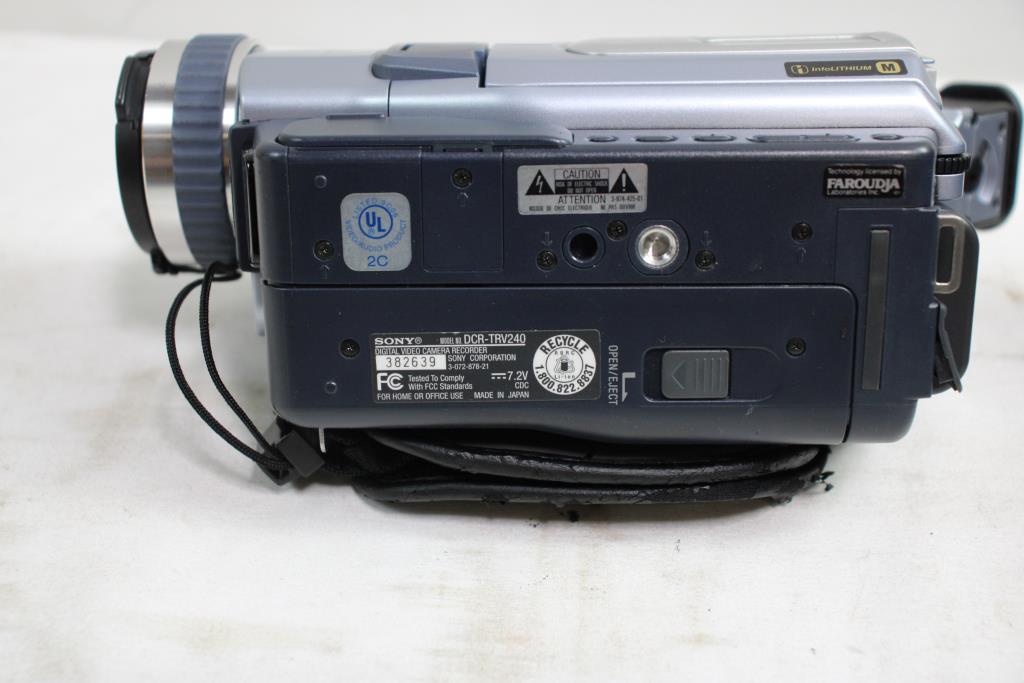 Sony Digital 8 Handycam, DCR-TRV240 | Property Room