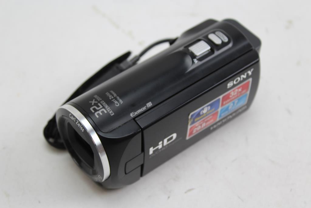 Sony HDR-CX220 Digital Video Camera | Property Room