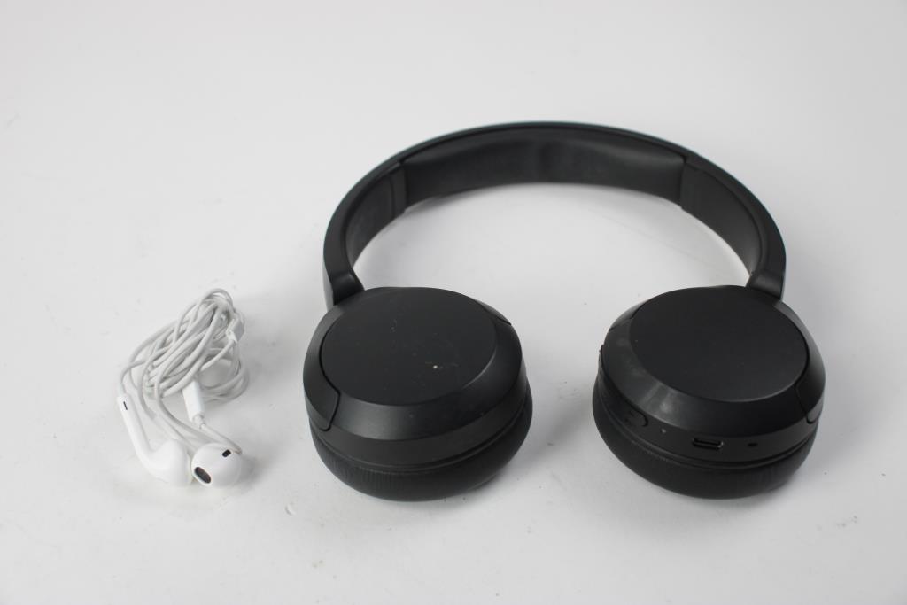 Sony Headphones, Projector Remote, Dell Pencil, | Property Room