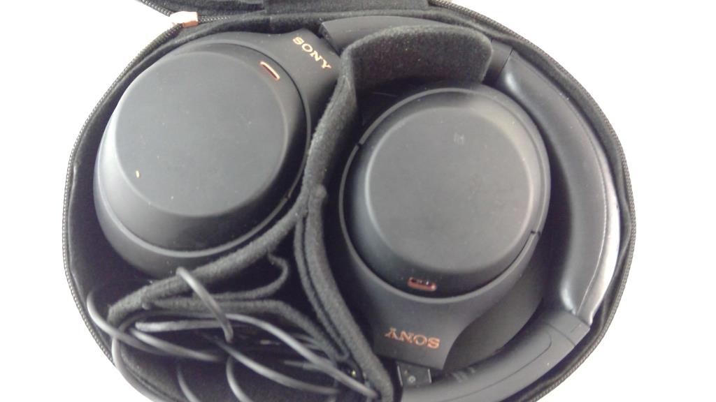 Sony Headphones With Case | Property Room