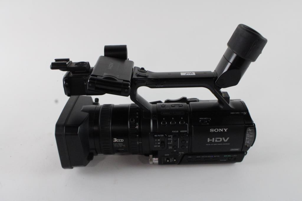 Sony High-Def Video Camera, With Large Carry Case | Property Room