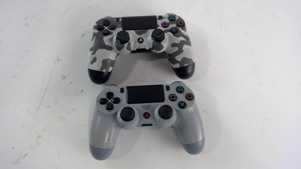 Sony Playstation 4 Controllers, 2 Pieces | Property Room