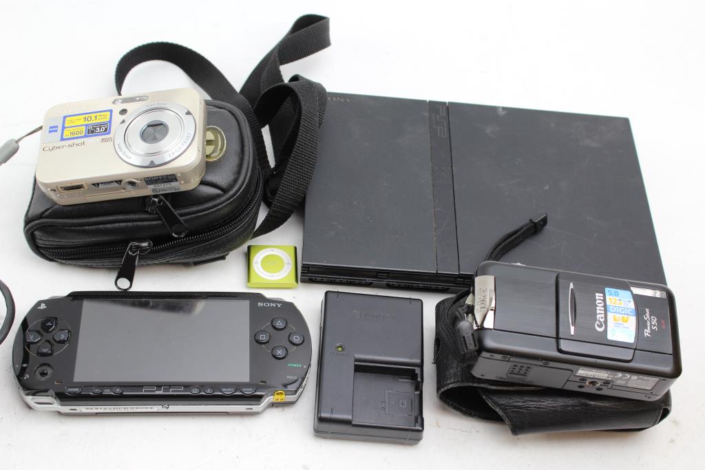 Sony PS2, Sony PSP, Apple IPod Shuffle, & More; 7 Pieces | Property Room