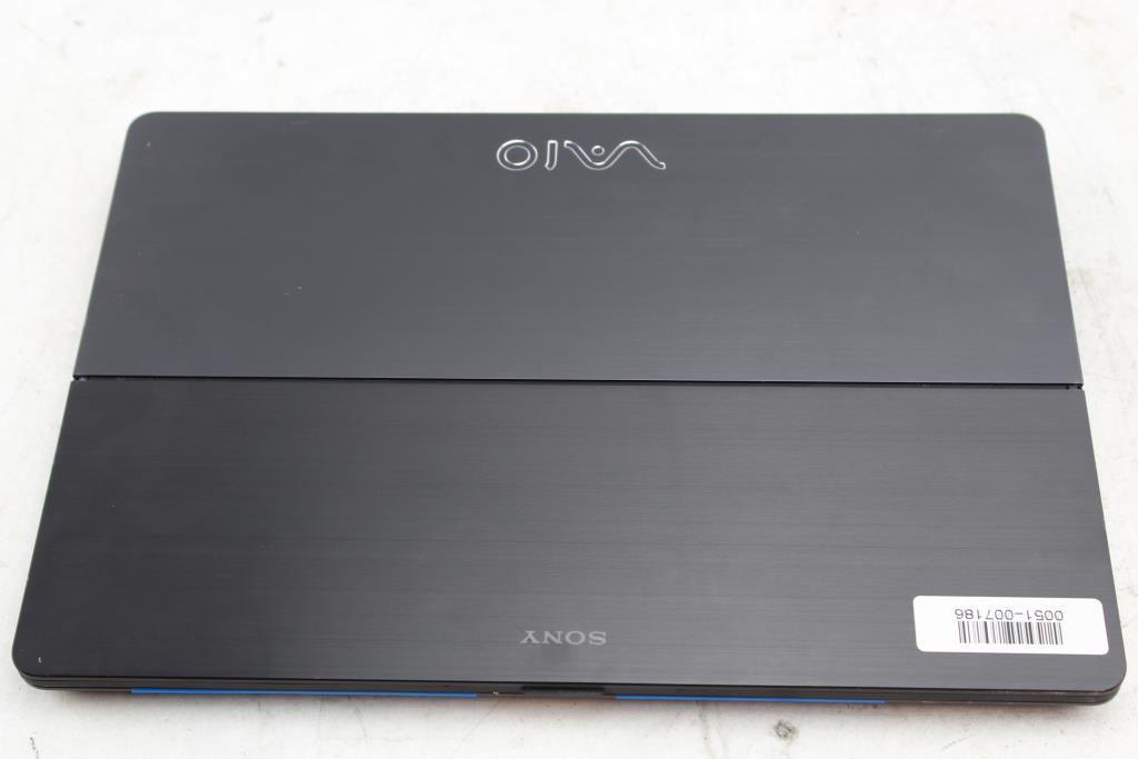 Sony Vaio Fit 14 Convertible Notebook PC | Property Room