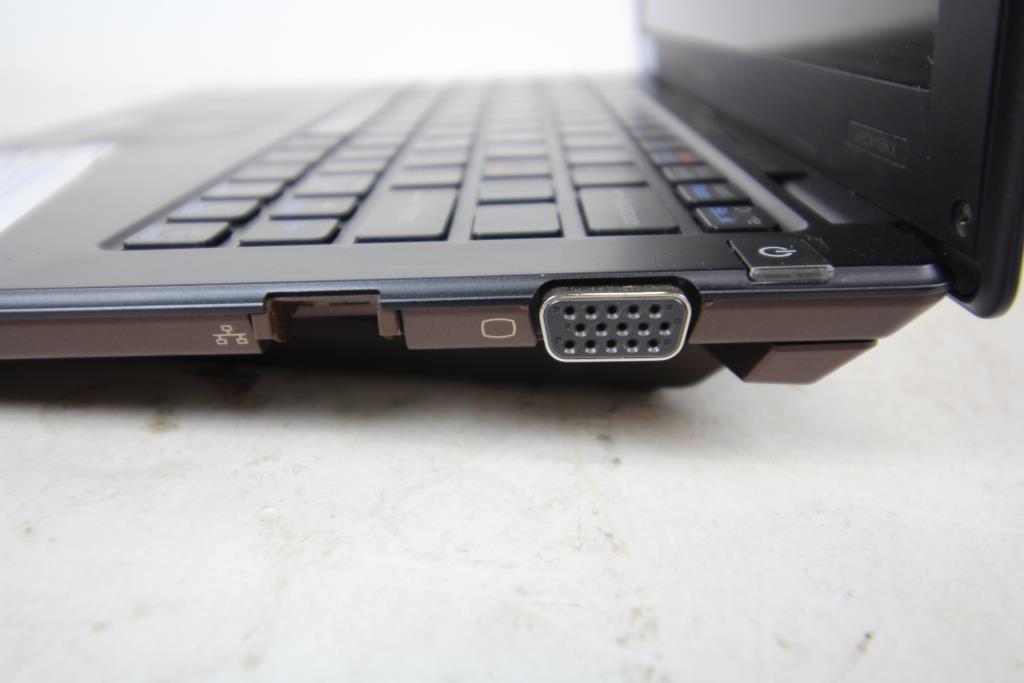 Sony Vaio Laptop | Property Room