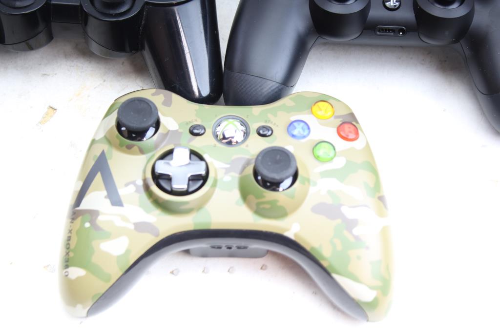 Sony & Xbox Game Controllers; 3 Pieces | Property Room