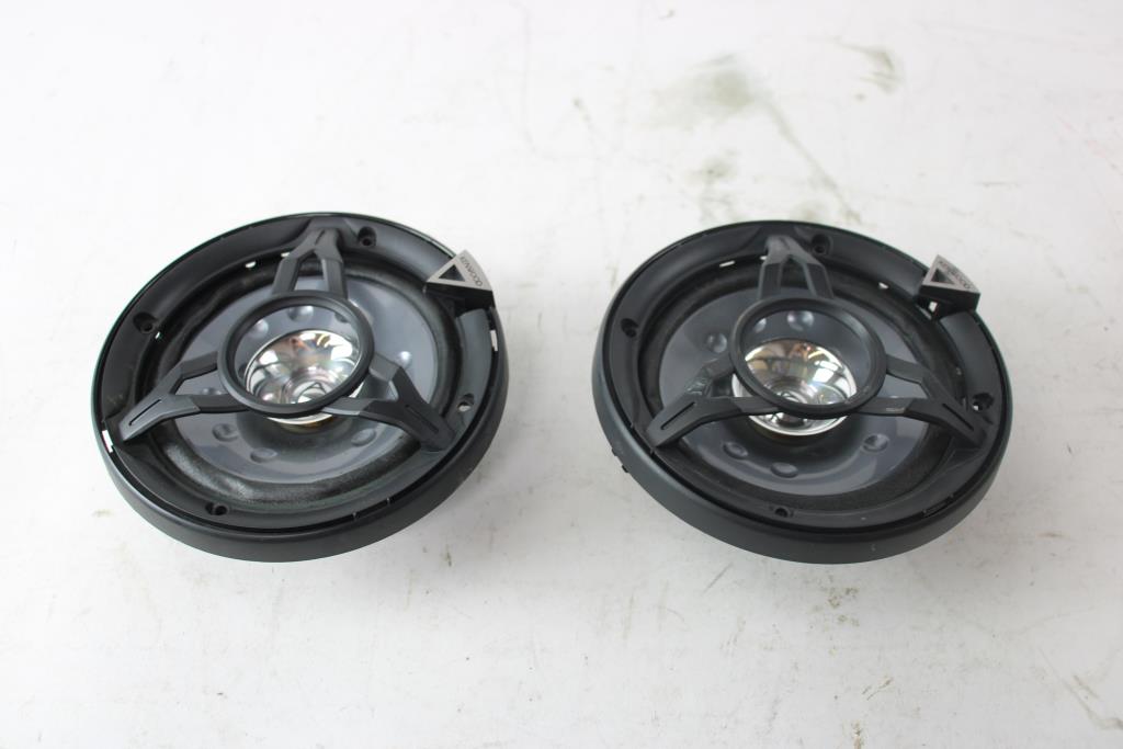 Speaker And Radio Lot, 4 Pieces | Property Room