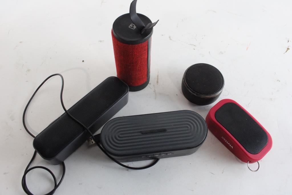 Speaker Lot 5 Pieces | Property Room