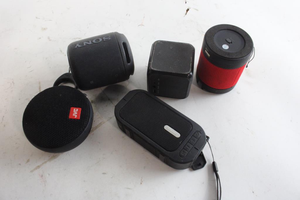 Speaker Lot 5 Pieces | Property Room