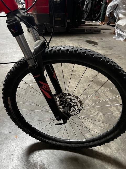Specialized Pitch 27.5 Inch Mountain Bike | Property Room