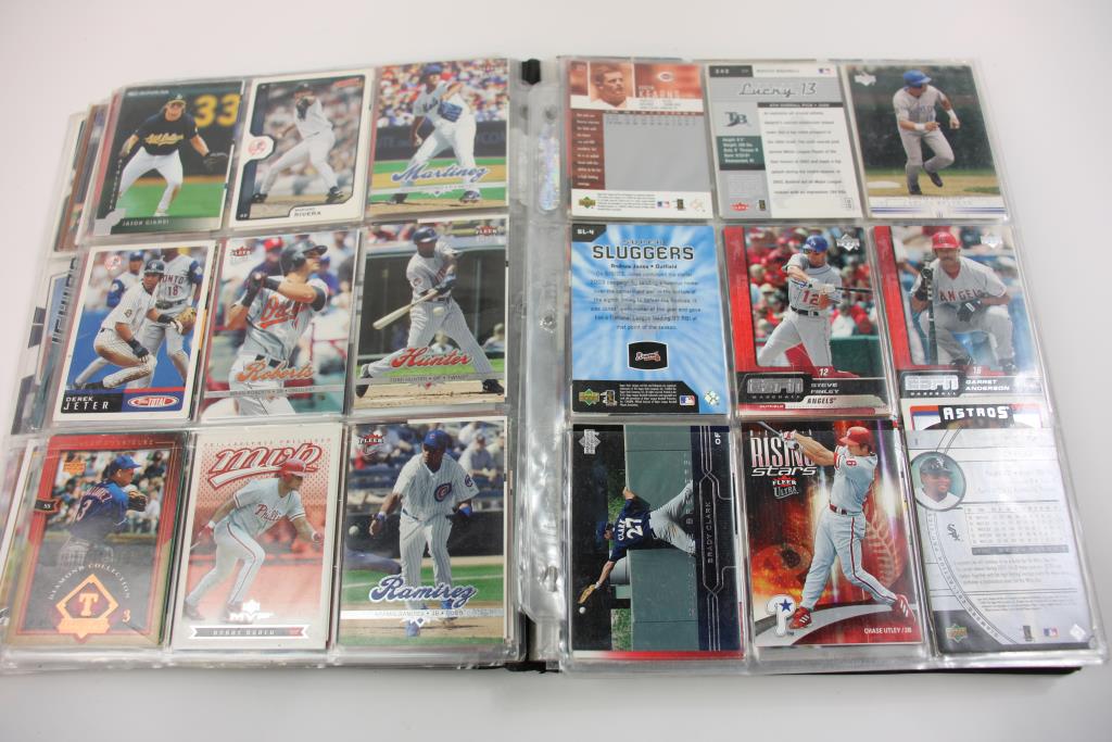 Sport Trading Card Albums 20+ Pieces | Property Room