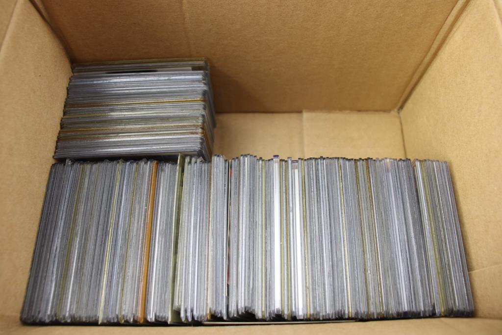 Sports Trading Card Lot - 100+ Cards | Property Room