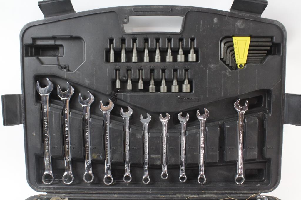 Stanley 150 Piece Tool Set | Property Room