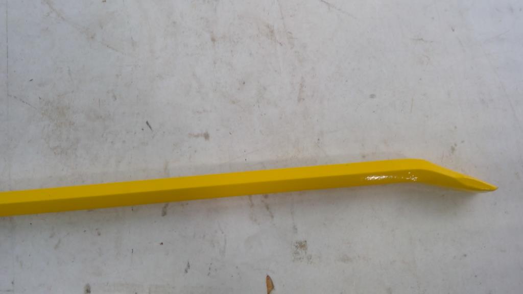 Stanley 36" Wrecking Bar | Property Room