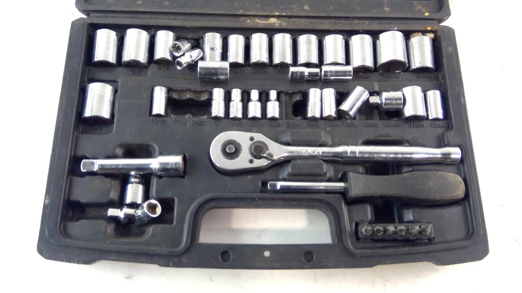 Stanley 40 Piece Socket Set | Property Room