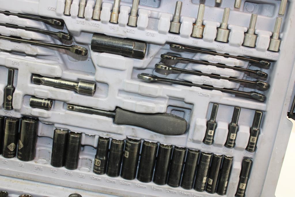 Stanley Black Chrome Mechanics Tool Set | Property Room