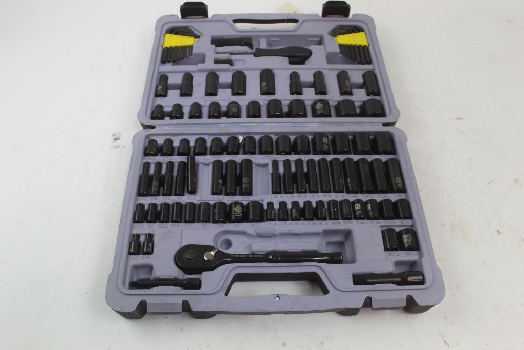 Stanley Black Chrome Socket Ratchet Set | Property Room