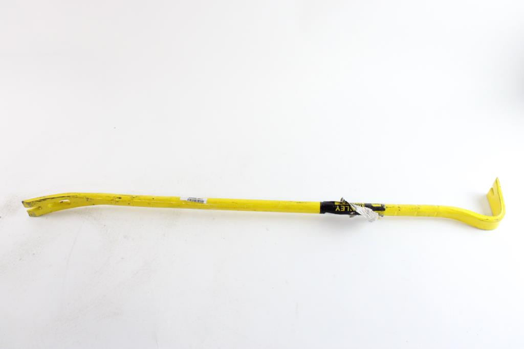 Stanley Fatmax 36" Crowbar | Property Room