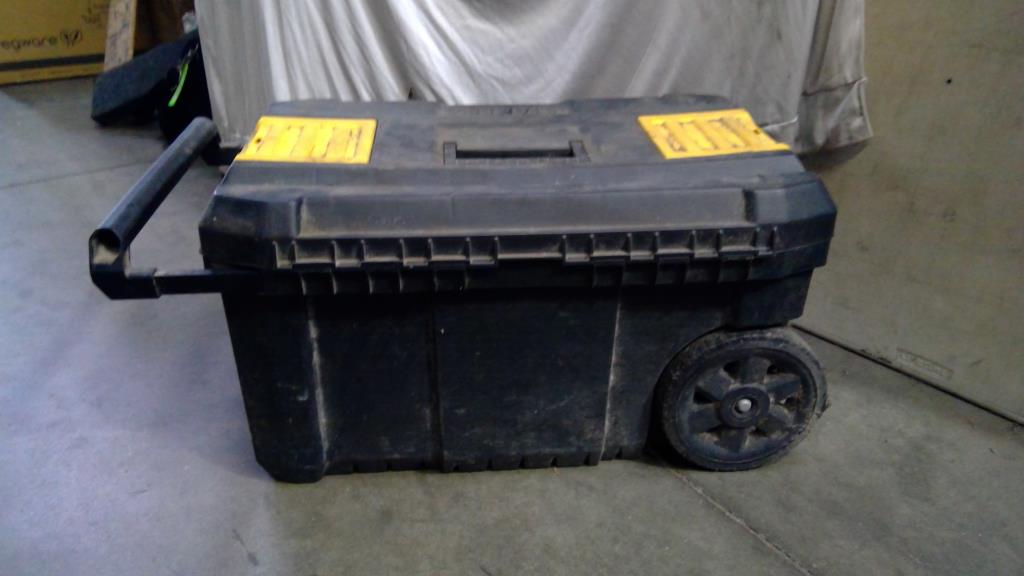 Stanley Lrolling Tool Box With Tools | Property Room