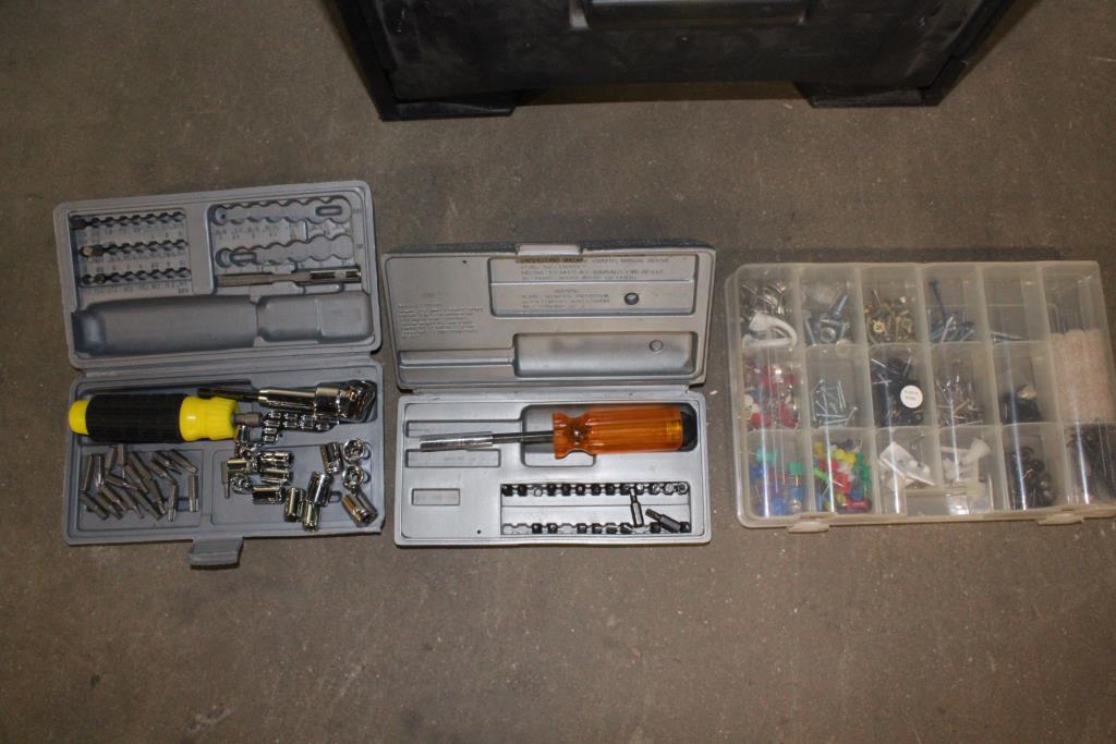 Stanley Rolling Tool Box With Tools, 10+ Pieces | Property Room